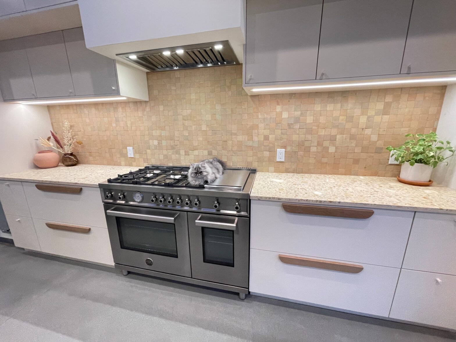 Rounded Oak Drawer Pull, Pantry Door Handles – Kahoy Crafts